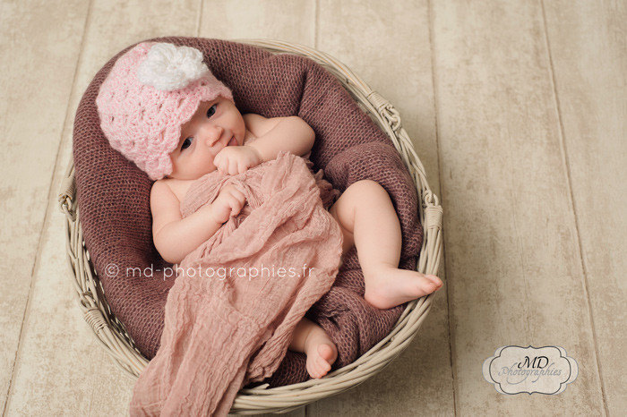 Shell baby girl crochet hat, newborn